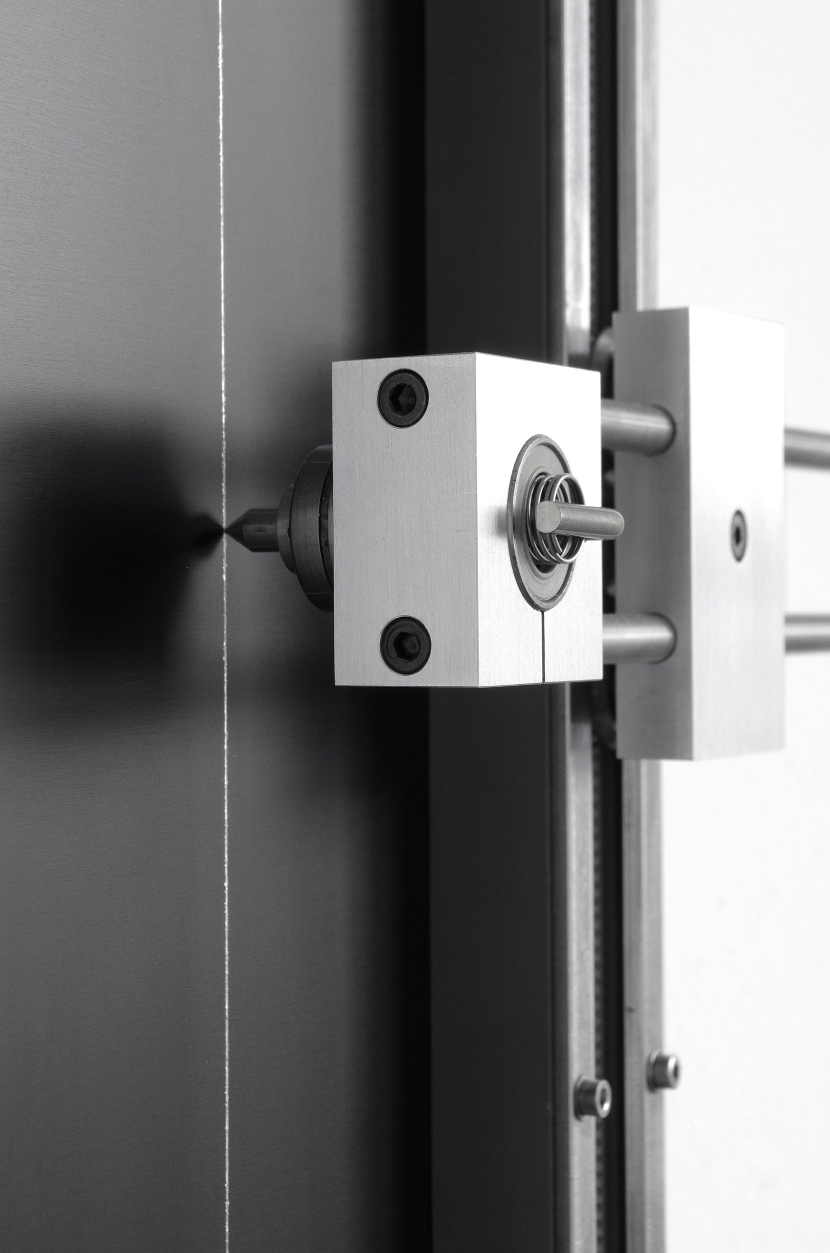 Jan Bernstein – Destroy Line